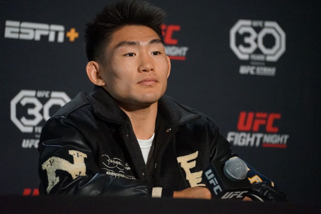 Yadong Korean Meaning in Japanese Travel Tourist Guide Explained - Paraiso Island